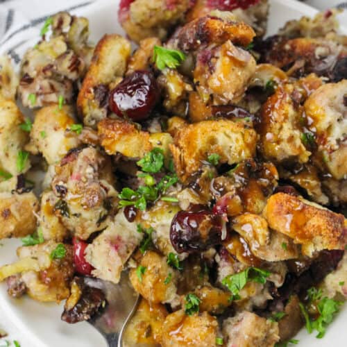 Easy Bread Stuffing (the best stuffing recipe ever!) - Our Zesty Life