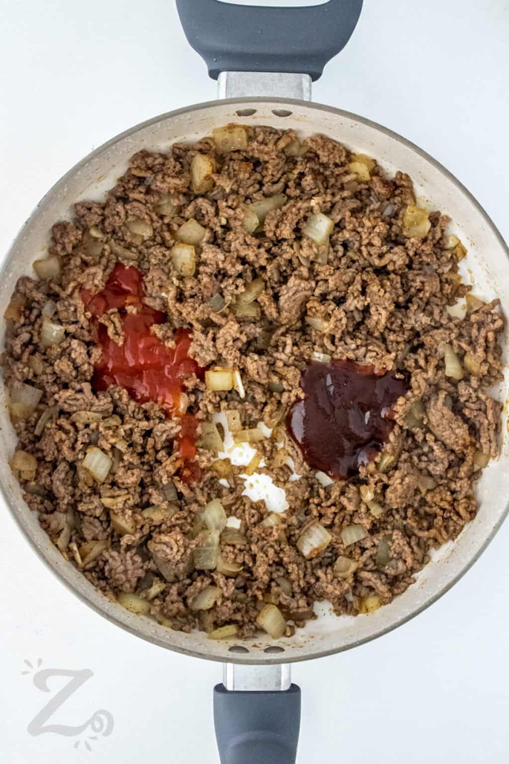 Cheeseburger Egg Rolls (Crispy & Delicious) - Our Zesty Life