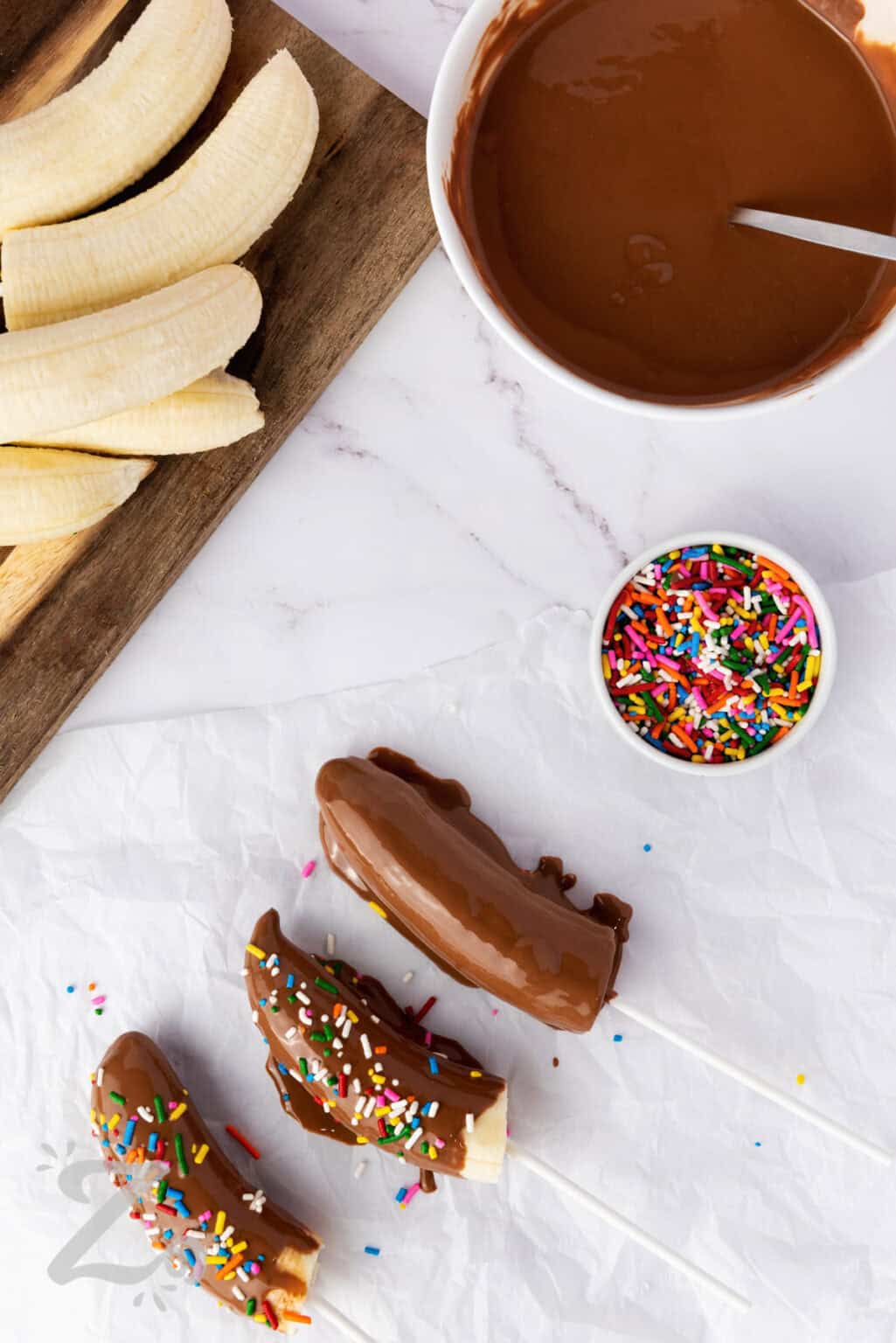 Chocolate Dipped Bananas (A Fun abd Delicious Treat!) - Our Zesty Life